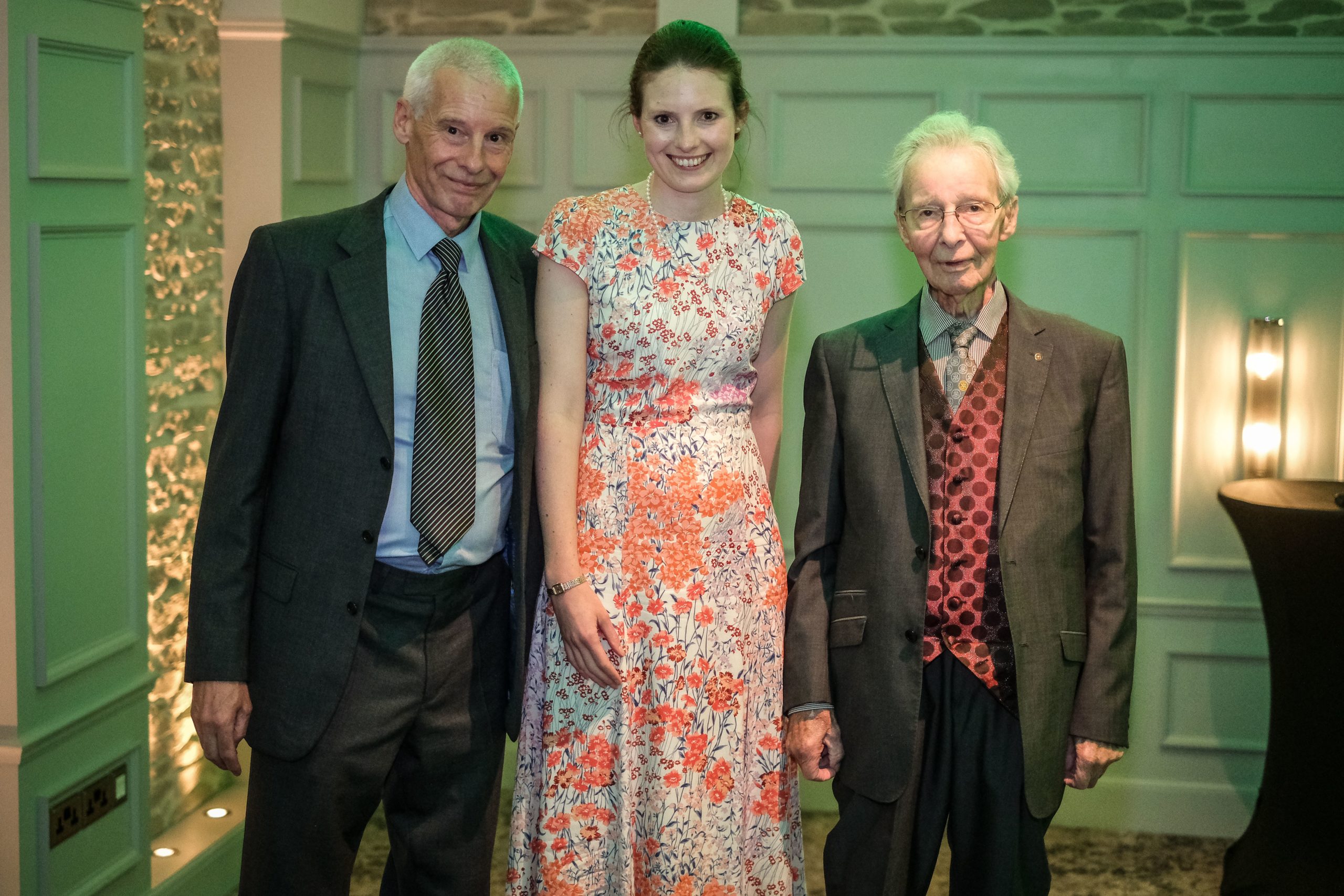 Independent Funeral Directors Swindon - Hillier Funeral Service