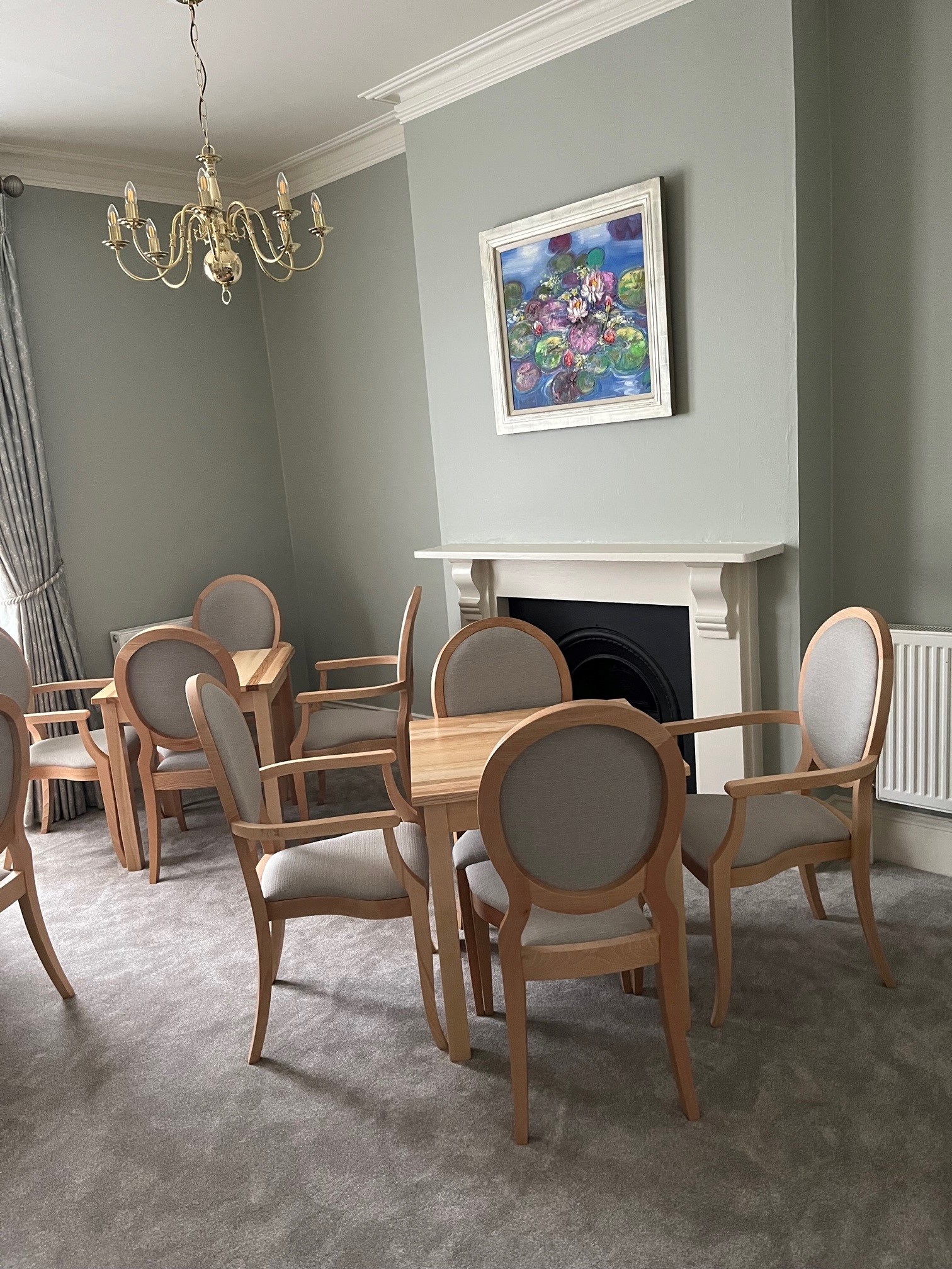 Kingshill Service Room - Hillier Funeral Service